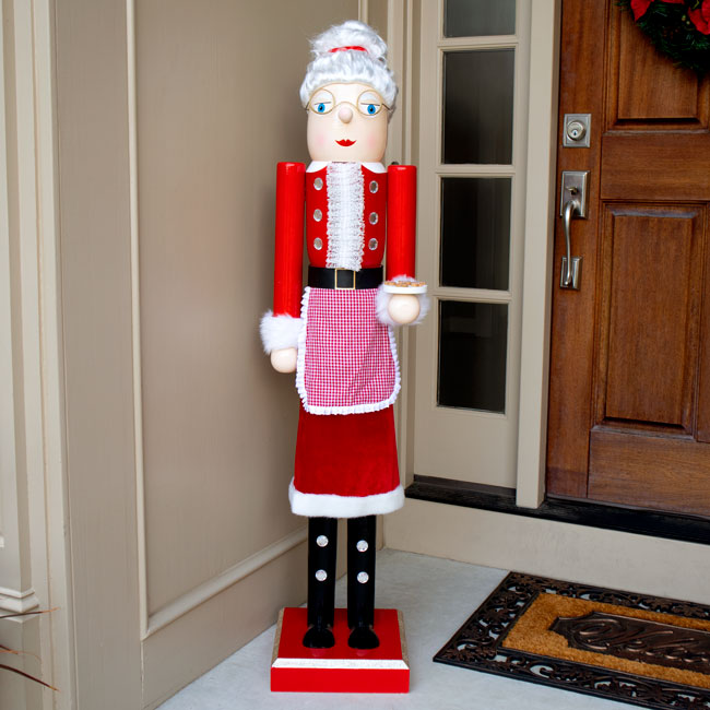 GIANT Nutcracker Mrs. Claus Statue by Prime Retreat – BirdYard Direct